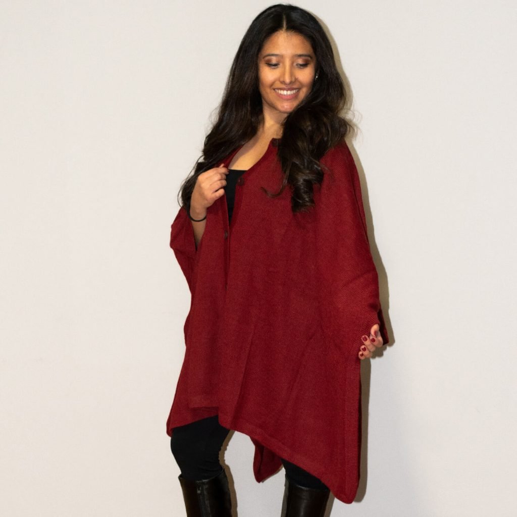 Alpaca Ruana Loom - LAM Bolivia