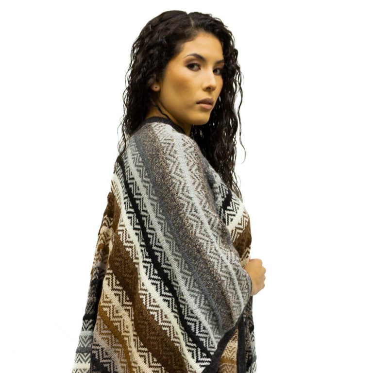 Alpaca Ruana Rainbow - LAM Bolivia